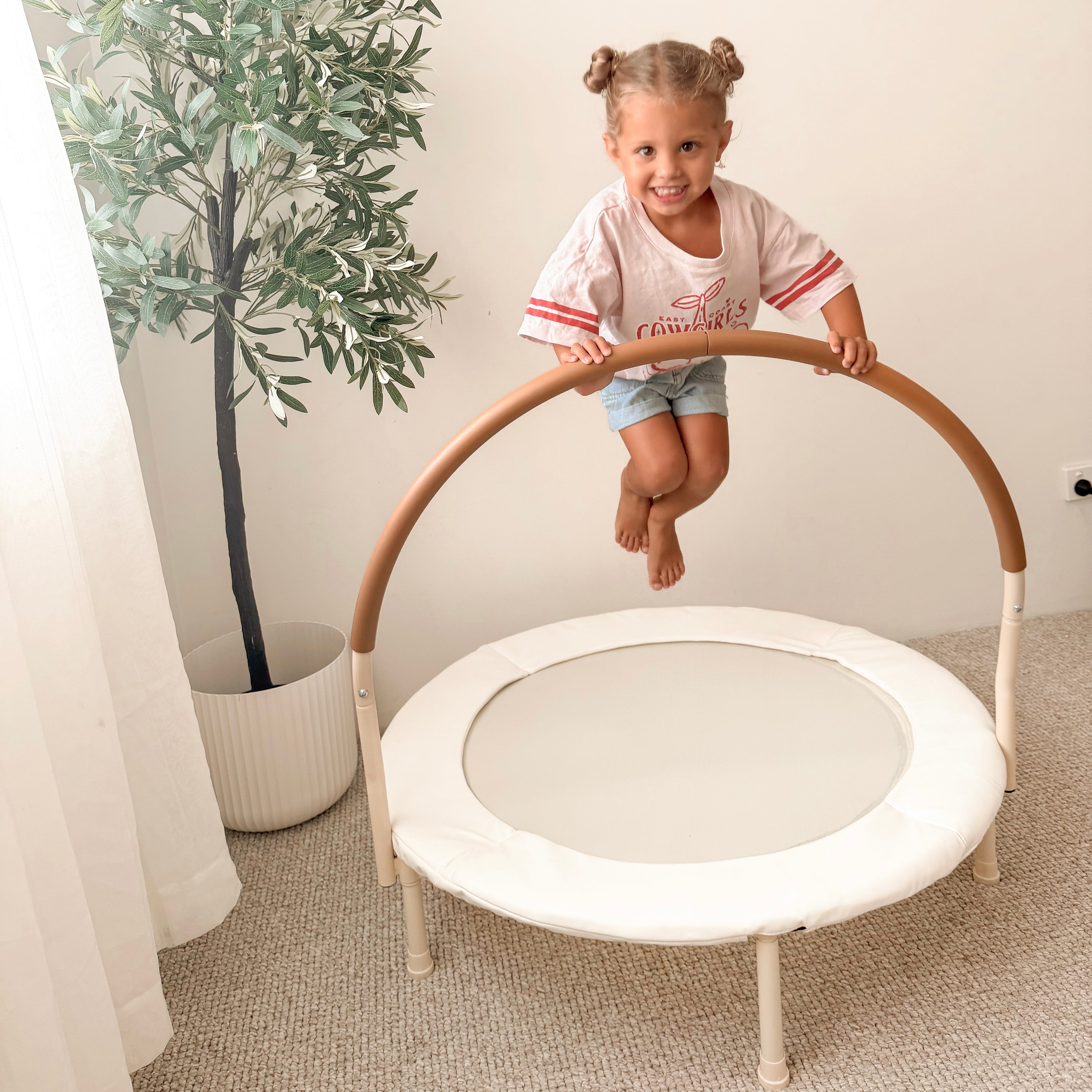 The Arc Bouncer – Play Planet Kids